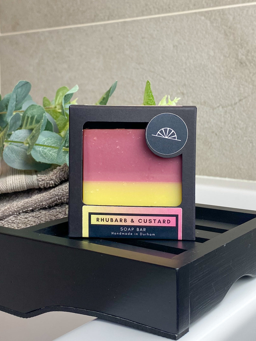 Rhubarb & Custard soap slice – Colliery Soap Studio